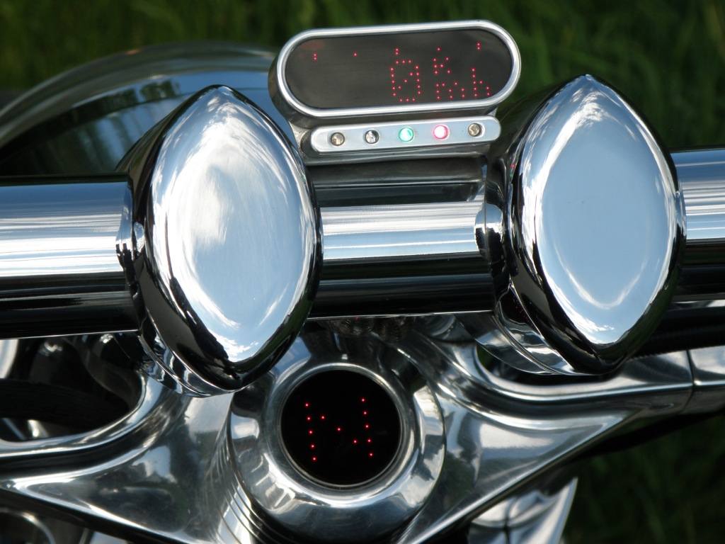 Alle VRSC: Motogadget Motoscope mini ... (S. 1) - Milwaukee V-Twin ...