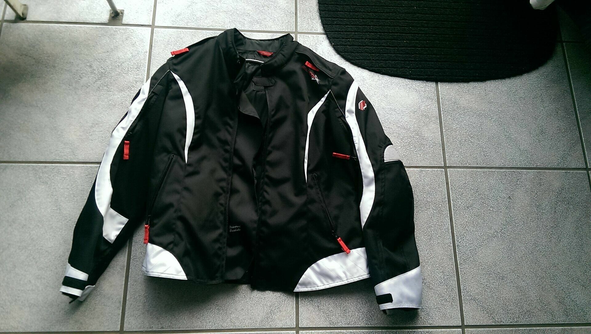 Biete Sonstiges: Textil Jacke Probiker, wasserdicht, 1x getragen, für ...